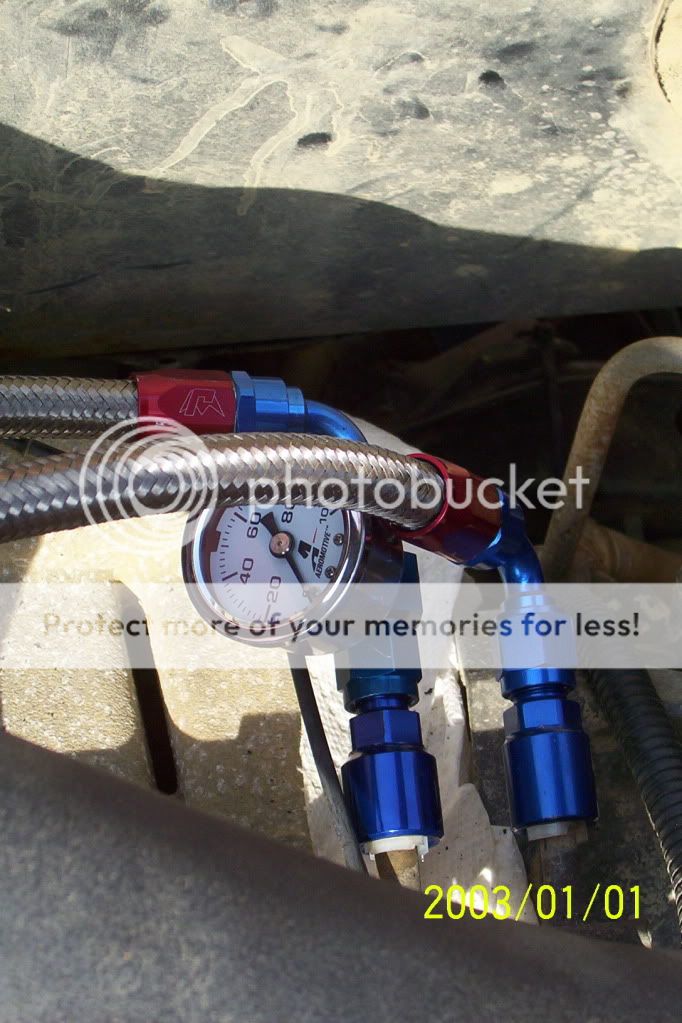 fuel rail connector to -6 fitting | Pirate 4x4